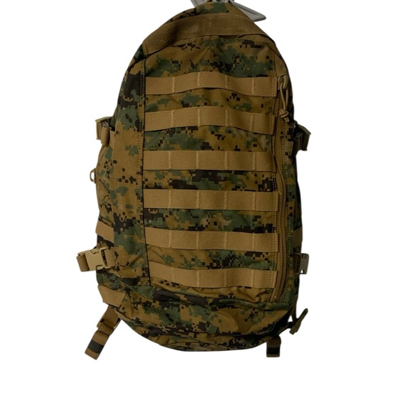 Arc'teryx | Bags | Arcteryx Apb3 Assault Pack Camouflage Tactical ...